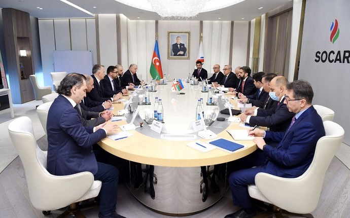 გიორგი ჩიქოვანი SOCAR-ის პრეზიდენტს შეხვდა - 1TV