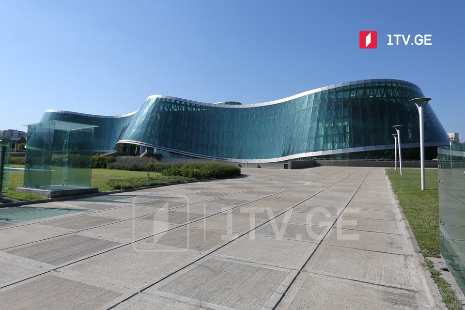 Police seize 153 packs of “Methadone” in Tbilisi; foreign national ...